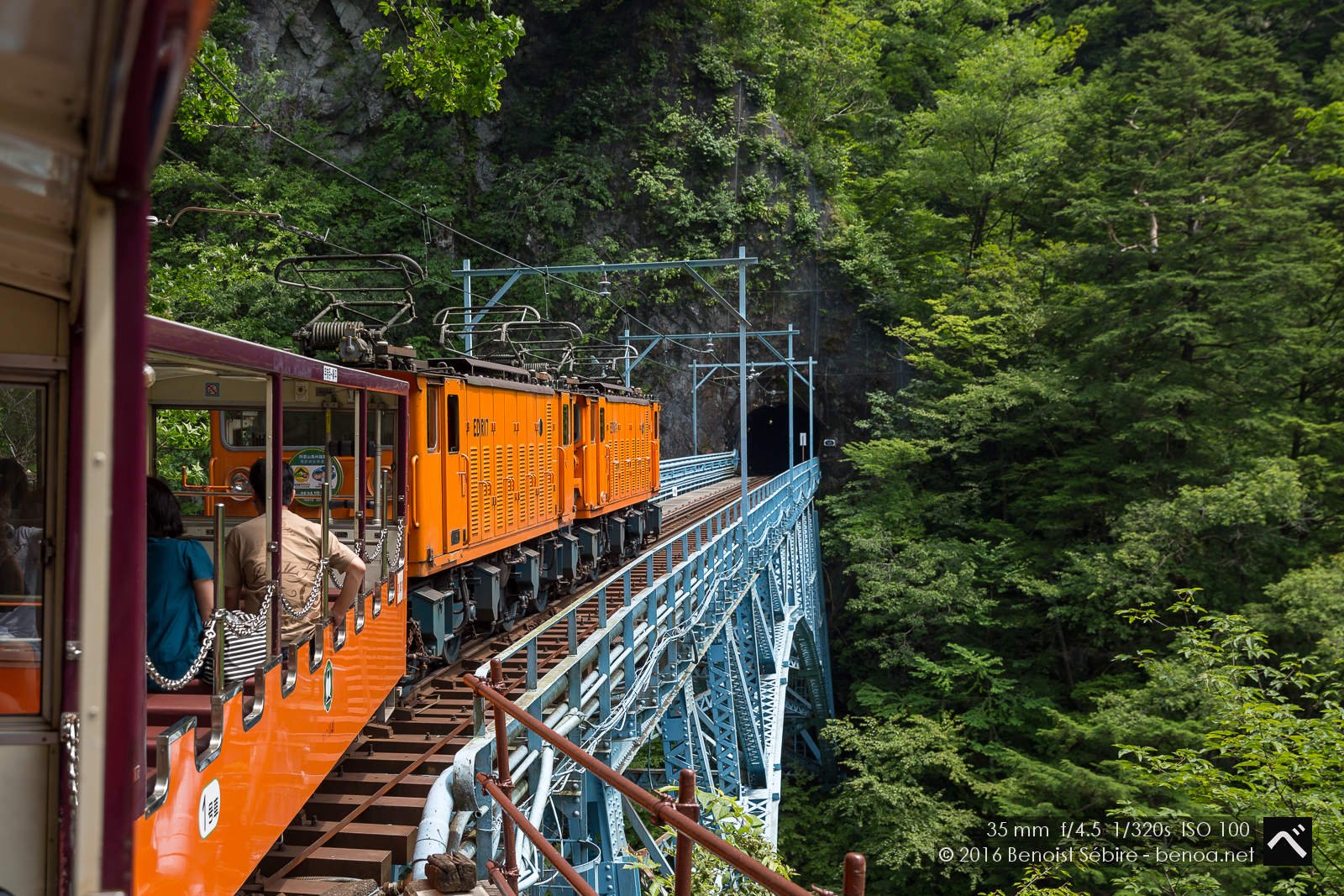 Kurobe Gorge Railway - Benoa in Japan
